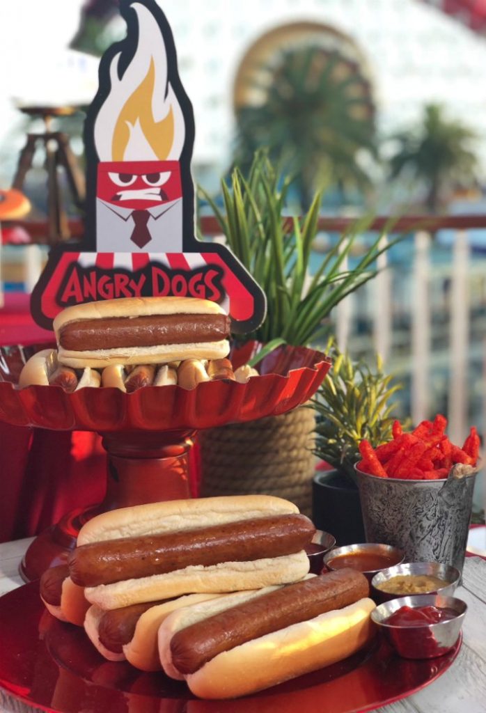 The BEST Disneyland Pixar Pier Food - Mom Endeavors