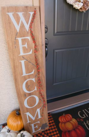 Fall Front Entry Tips - Mom Endeavors
