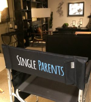 Behind the Scenes of ABC's Single Parents - Mom Endeavors
